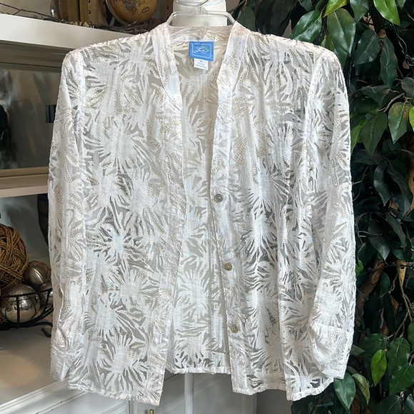 Lara Lane | Tops | Euc Lara Lane Sheer Goldwhite Leaf Pattern Topjacket ...
